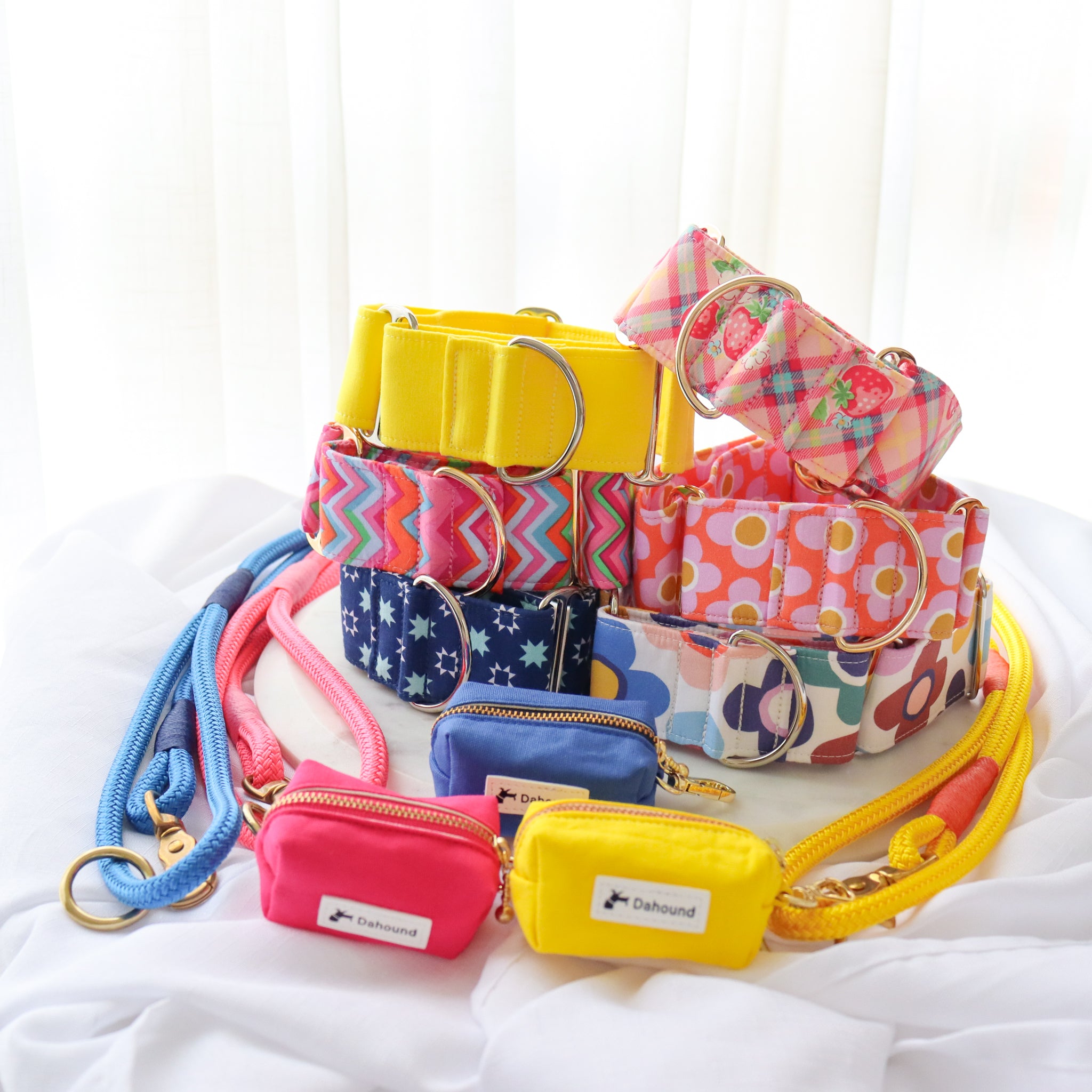 Fashion Rewind: Retro Hound Collection – Dahound